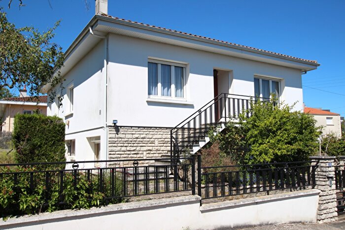 Maison 5 pièces à vendre - Saint-Jean-d'Angély