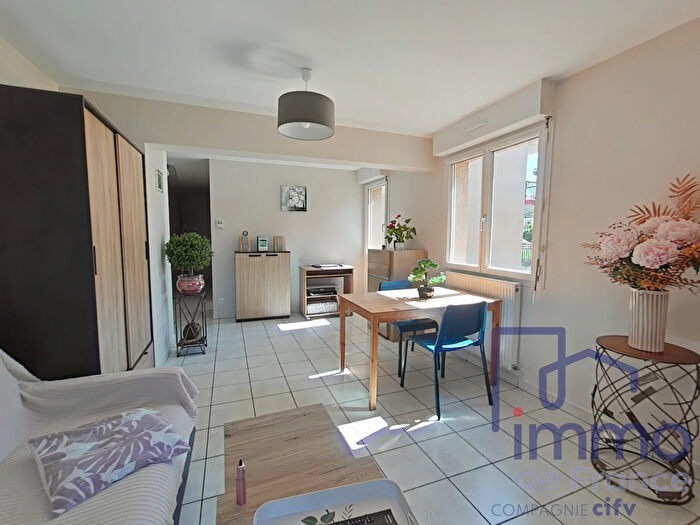 Appartement 2 pièces à vendre à Vals-près-le-Puy