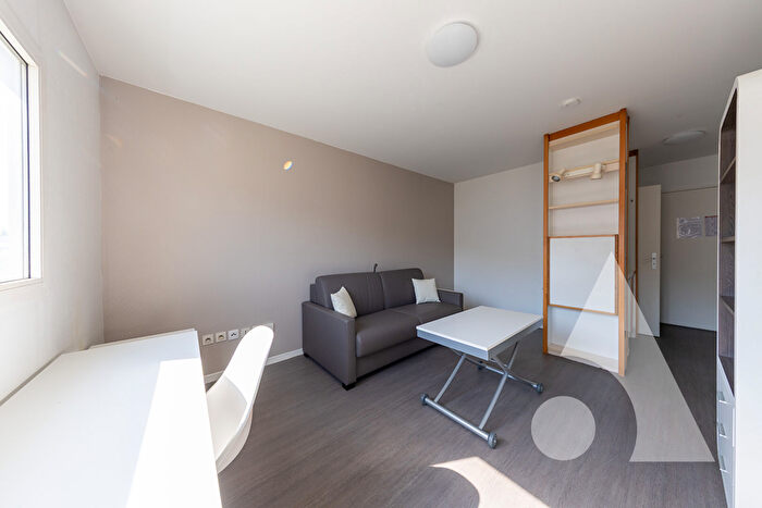 Appartement 1 pièce à louer à Évry, Les Aunettes