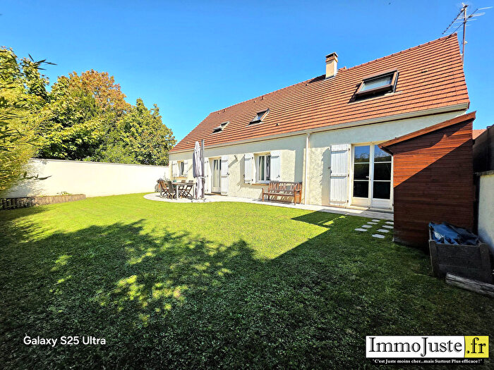 Maison à vendre - Jouars-Pontchartrain - 8 pièces - 5 chambres