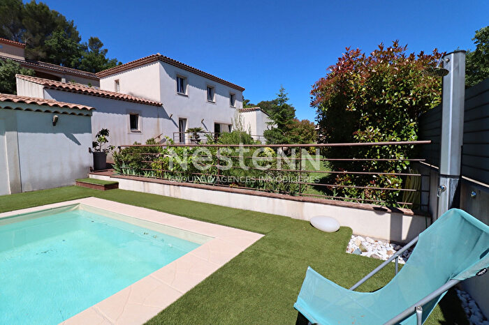 Maison 7 pièces à vendre à Mimet