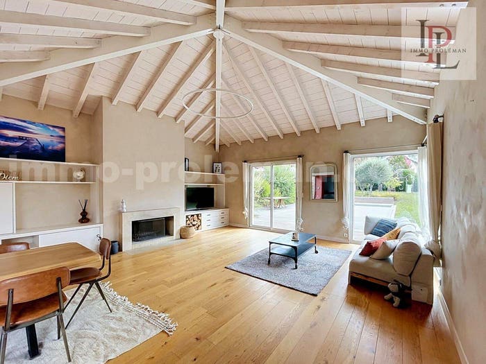 Nord, Vétraz-Monthoux : Maison 7 pièces à louer