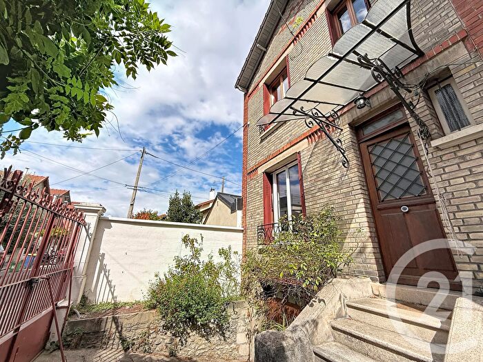 Colombes, Henri Martin Estienne d'Orves - Maison 6 pièces à vendre