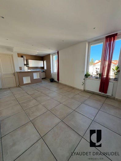 Appartement 3 pièces à louer à Clermont-Halage, Roanne