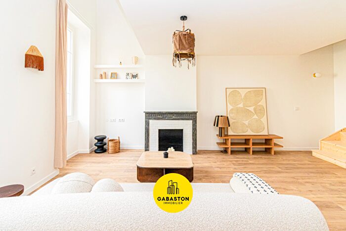 Appartement à vendre - Marseille e , Cinq Avenues - 3 pièces - 2 chambres