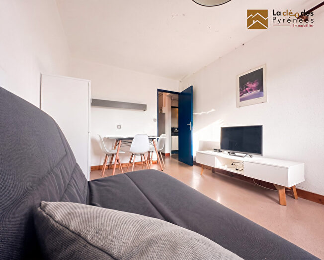 Appartement 2 pièces à Génos, à vendre