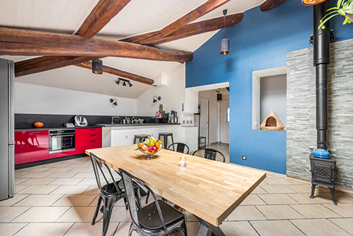 Appartement à vendre - Saint-Georges-dEspéranche - 4 pièces - 3 chambres