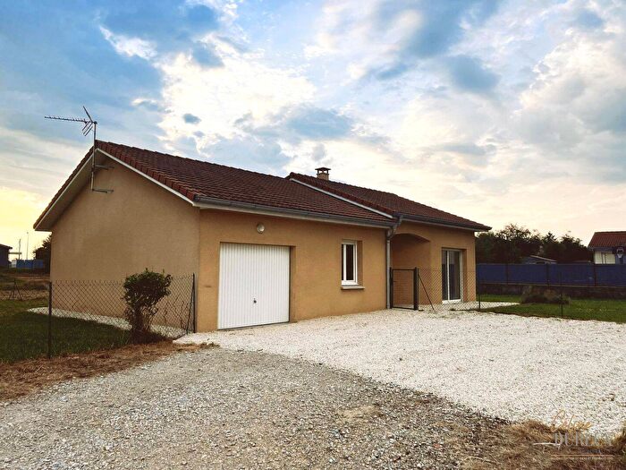 Maison 4 pièces à louer à Bâgé-Dommartin