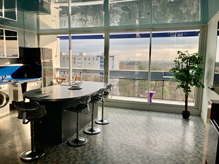 Appartement à louer - Mérignac, Capeyron - 4 pièces - 3 chambres