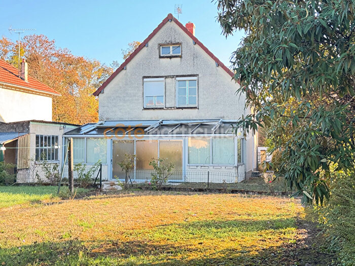 La Chapelle-Saint-Mesmin : Maison 5 pièces à vendre