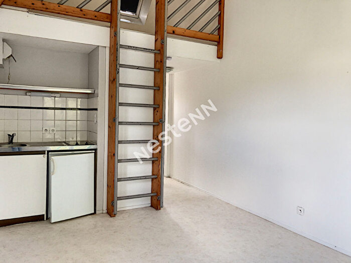 Appartement 1 pièce à Quimper, Locmaria, Tourelle, Kervir, à louer