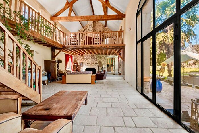 Maison à vendre - Les Alluets-le-Roi - 13 pièces - 7 chambres