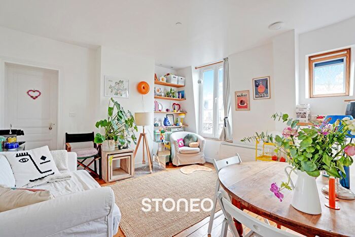 Appartement à vendre - Paris e , Porte de Clignancourt, Porte Montmartre, Moskowa - 2 pièces - 1 chambre