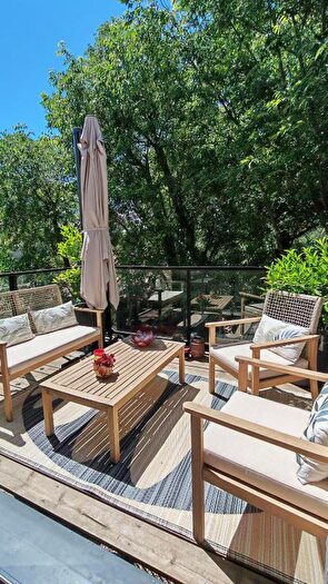Villeneuve-lès-Avignon, Pasteur, Bellevue : Appartement 4 pièces à louer