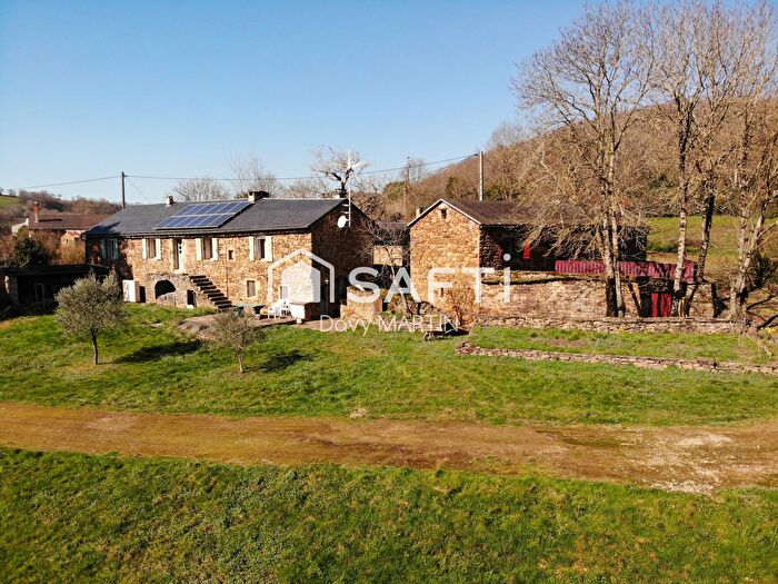 Maison à vendre - Martrin - 8 pièces - 6 chambres