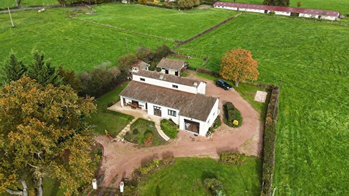 Maison à vendre - Mably - 6 pièces - 4 chambres