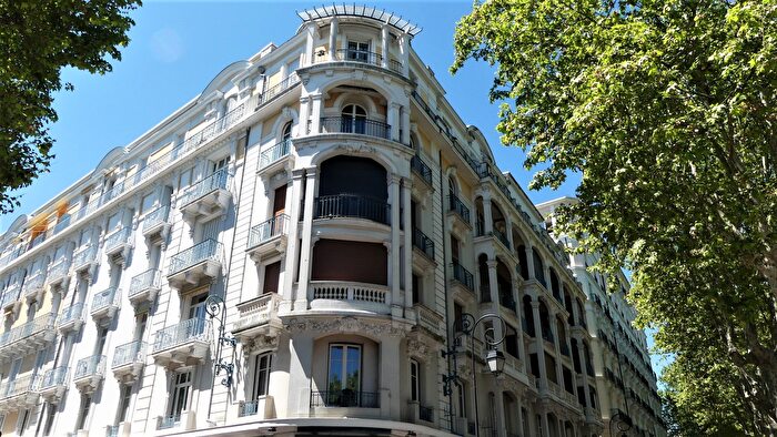 Appartement 4 pièces à vendre à Vichy, Thermal