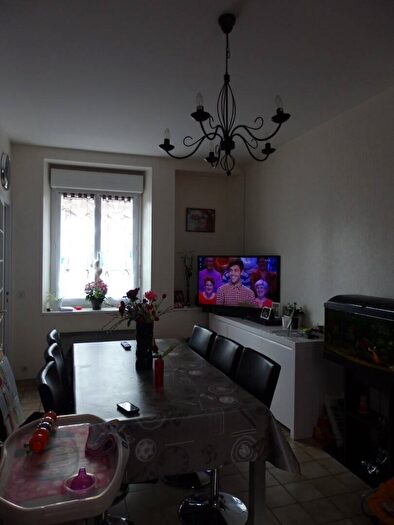 Appartement à louer - Ouest, Mouy - 3 pièces - 2 chambres