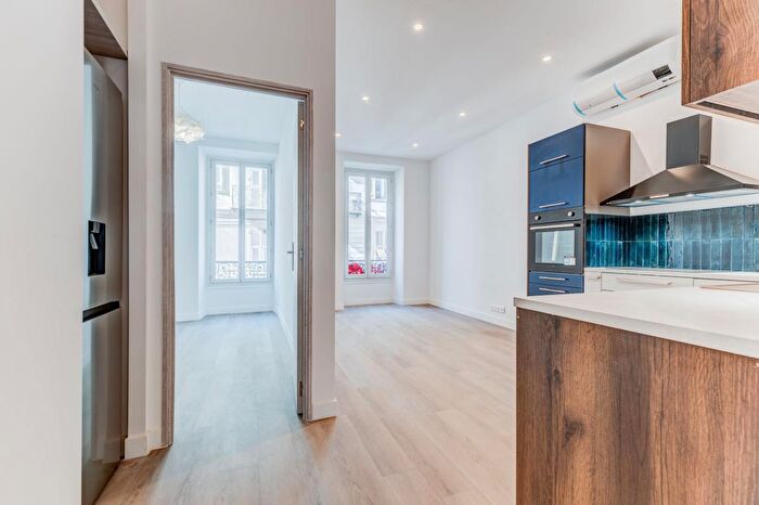 Appartement à vendre - Nice, Saint-Philippe, Estienne dOrves - 2 pièces - 1 chambre