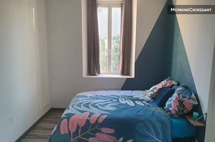 Appartement à louer - Saint Christophe-Les Rocheforts, Châteauroux - 5 pièces - 4 chambres