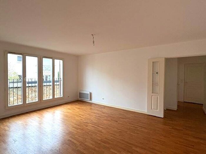 Appartement à louer - Porchefontaine, Versailles - 3 pièces - 2 chambres