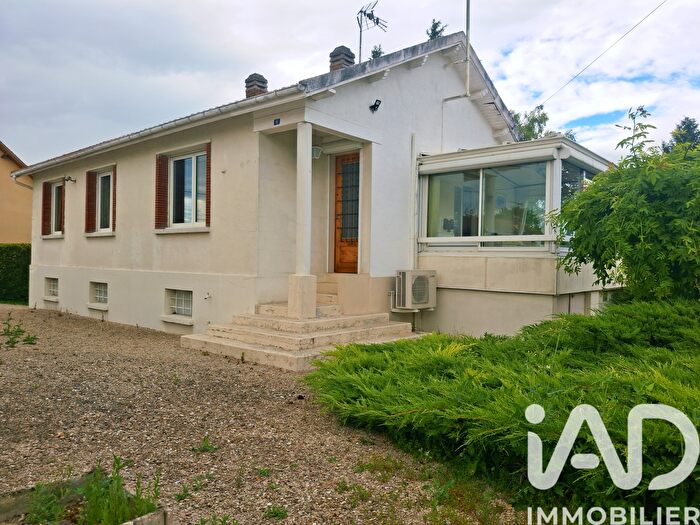 Maizières-la-Grande-Paroisse - Maison 4 pièces à vendre