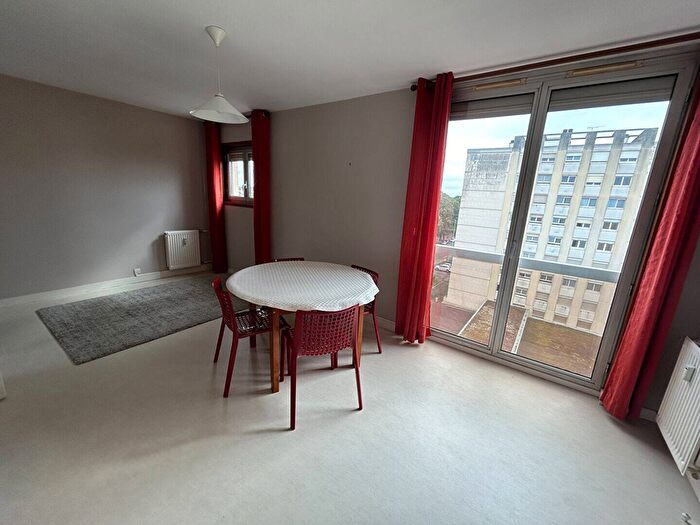 Appartement à louer - Trois Cités, Poitiers - 1 pièce