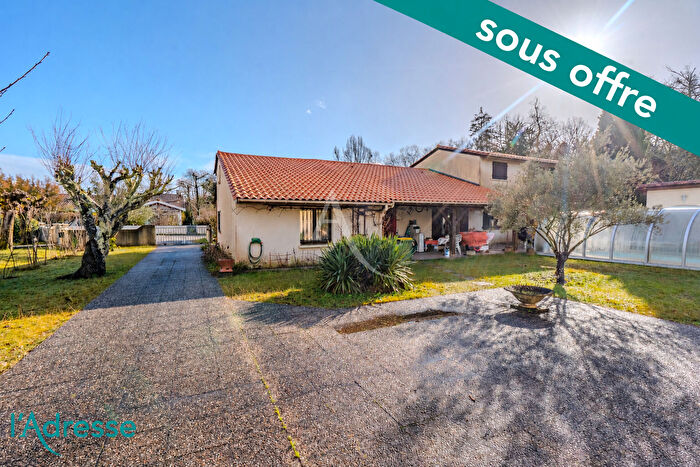 Maison à vendre - Gradignan, Centre-ville - 8 pièces - 4 chambres
