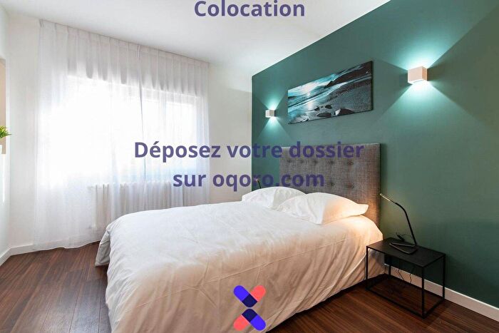 Maison 6 pièces à louer à Le Bachut, Lyon 8ème arrondissement