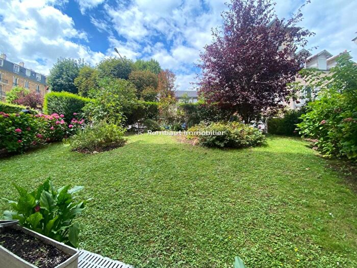 Appartement à vendre - Garches, Gare - 2 pièces - 1 chambre