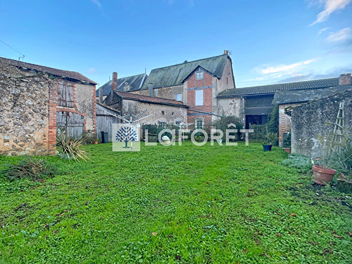 Maison à vendre - Coulonges-Thouarsais - 7 pièces - 3 chambres