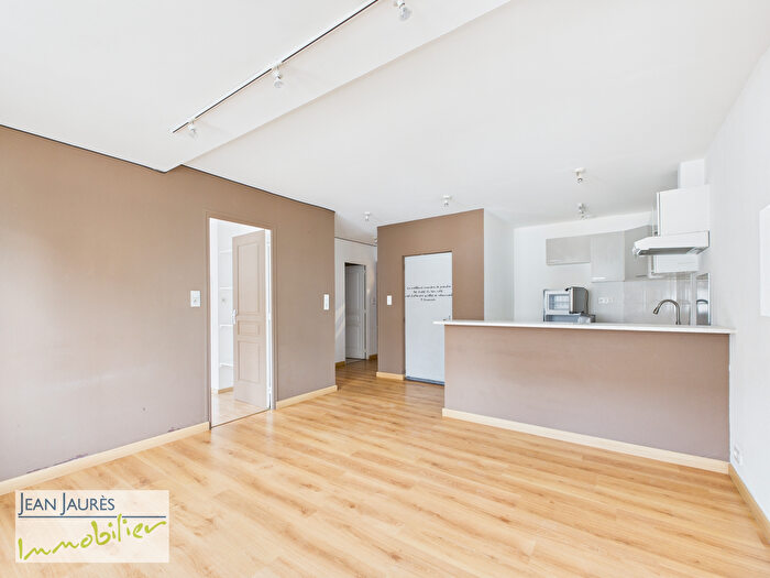 Appartement 2 pièces à vendre à Sainte-Savine