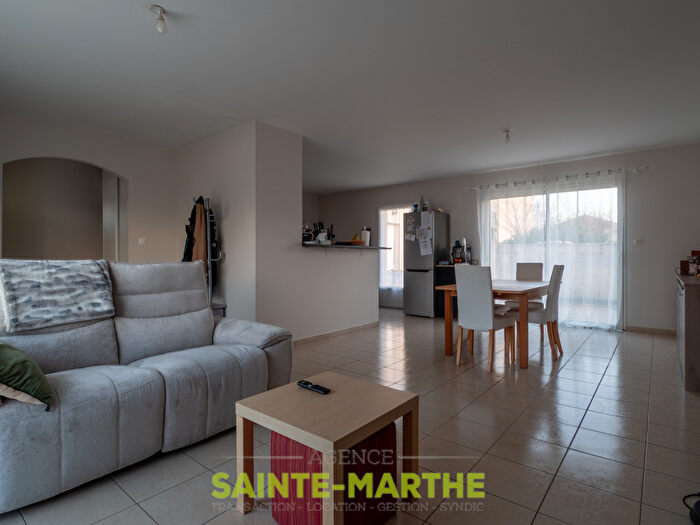 Maison à louer - Aiffres - 4 pièces - 3 chambres