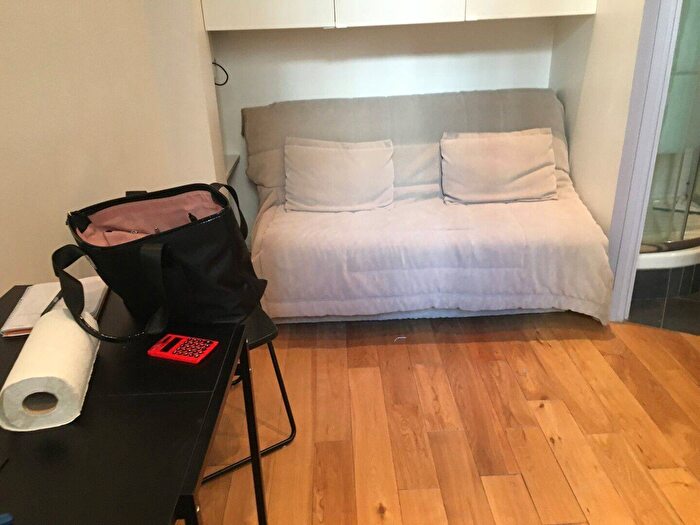 Appartement 1 pièce à Elysées-Madeleine, Paris 8ème arrondissement, à louer
