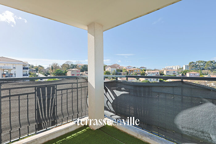 Appartement à vendre - Marseille e , Les Olives - 3 pièces - 2 chambres