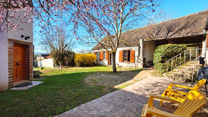 Pont-sur-Yonne - Maison 11 pièces à vendre
