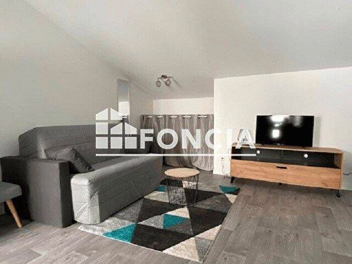 Foch, Ruelle-sur-Touvre : Appartement 1 pièce à louer
