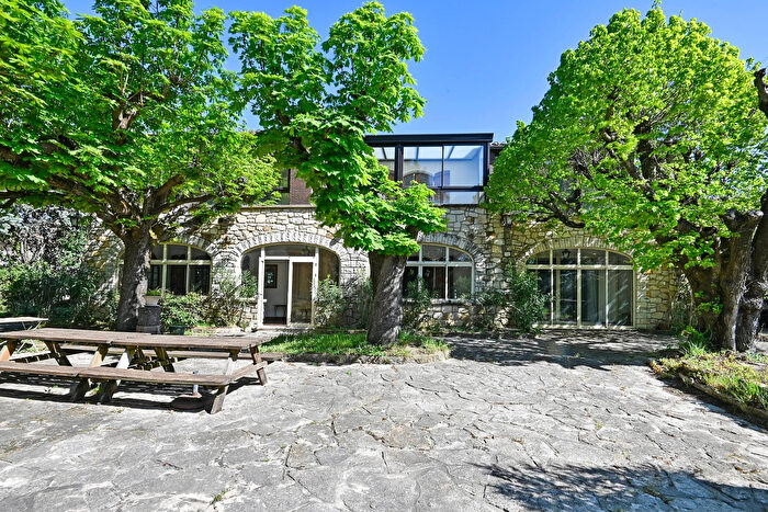 Maison 8 pièces à vendre - Saint-Paul-les-Fonts