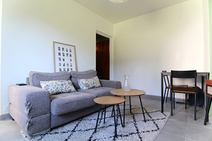 Appartement à vendre - Rixheim, Entremont - 2 pièces - 1 chambre