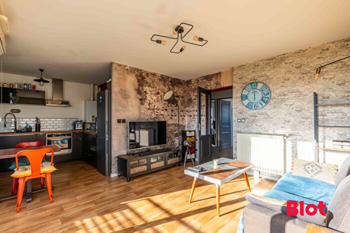 Appartement à vendre - Acigné - 3 pièces - 2 chambres