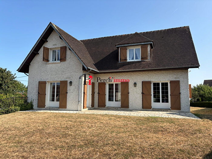 Maison 8 pièces à Bellême, à vendre