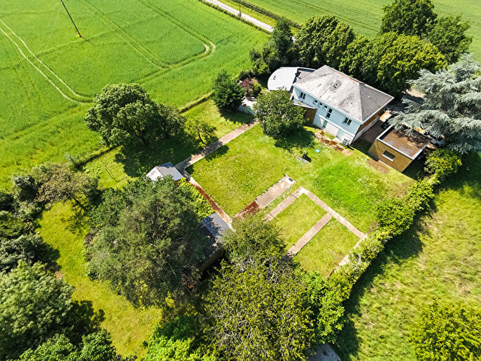 Cantenay-Épinard - Maison 8 pièces à vendre