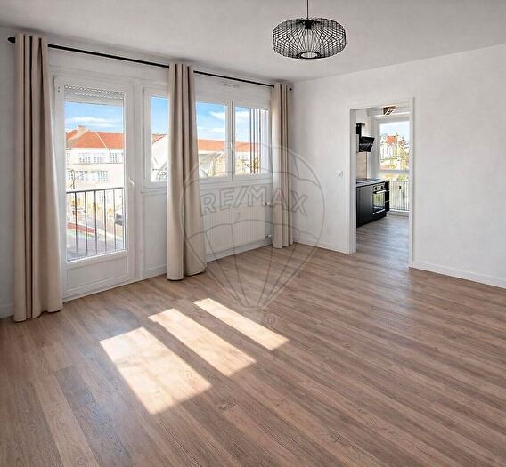 Appartement à vendre - Metz, Centre-ville - 2 pièces - 1 chambre