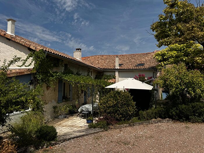 Vanxains : Maison 6 pièces à vendre