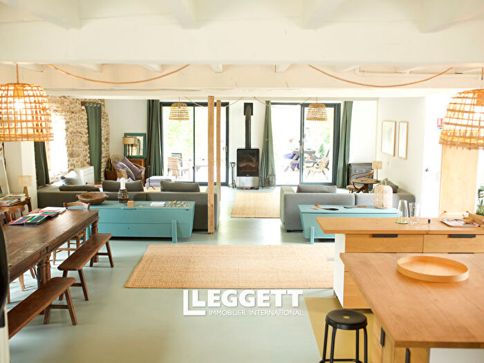 Maison à vendre - Marcillac-la-Croisille - 15 pièces - 9 chambres