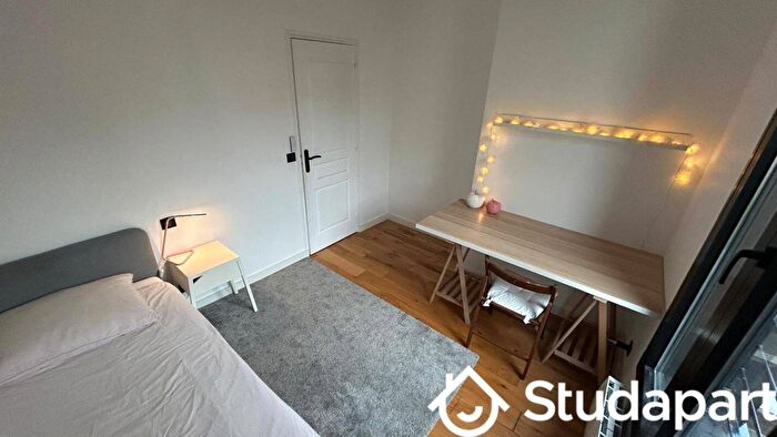 Maroc, Champigny-sur-Marne : Appartement 1 pièce à louer