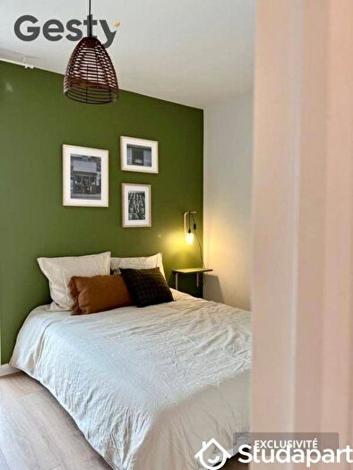 Appartement à louer - Atalante Beaulieu, Rennes - 1 pièce - 4 chambres