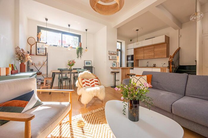 Maison à vendre - Nantes, Monselet - 5 pièces - 3 chambres