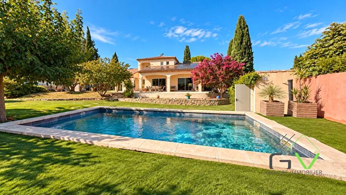 Maison 6 pièces à Uzès, à vendre