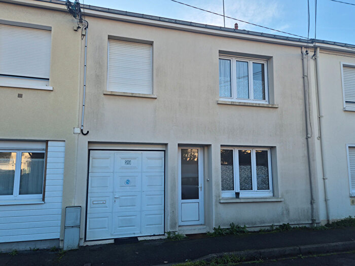 Maison à louer - Angers, Belle, Beille - 4 pièces - 3 chambres